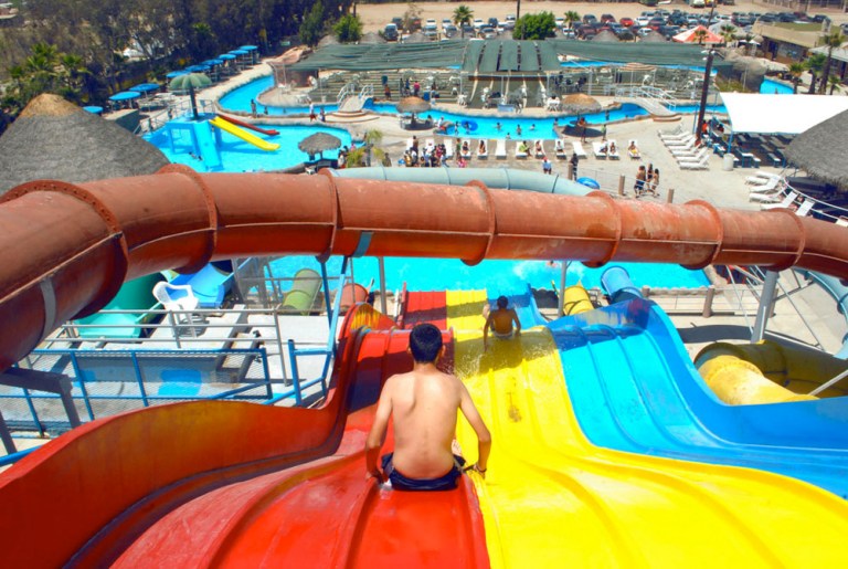 Atracciones Acuáticas en Albercas El Vergel: Diversión para Toda la ...